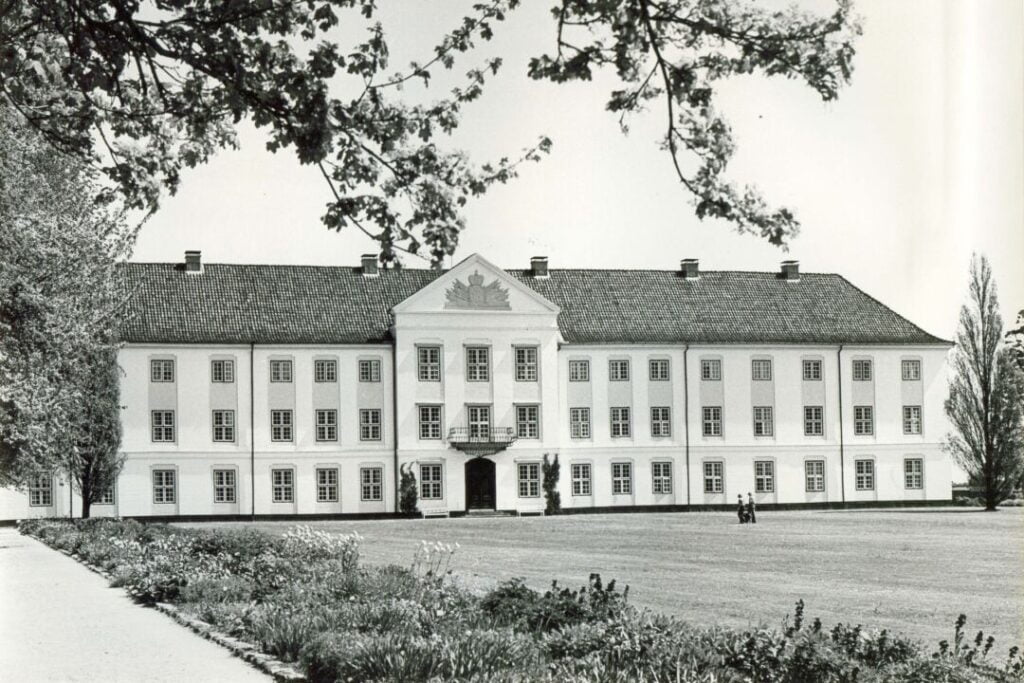 Augustenborg Palace Gardens – The Augustenborg Guide